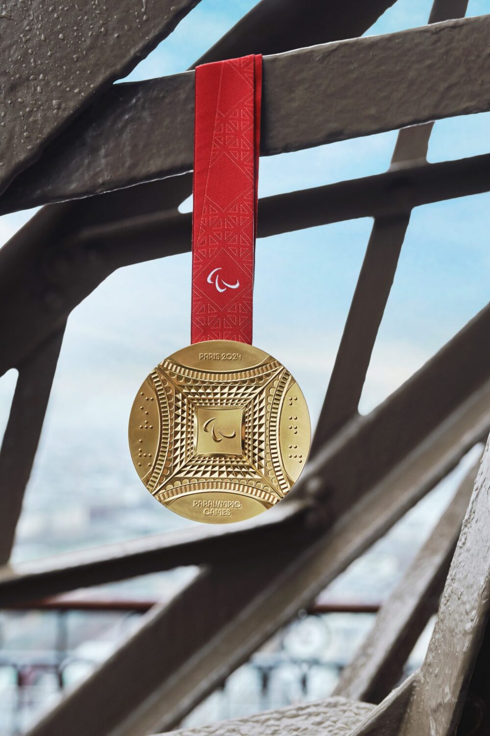 Paris Olympic Winners Earn Historic Medals with Eiffel Tower Pieces ...